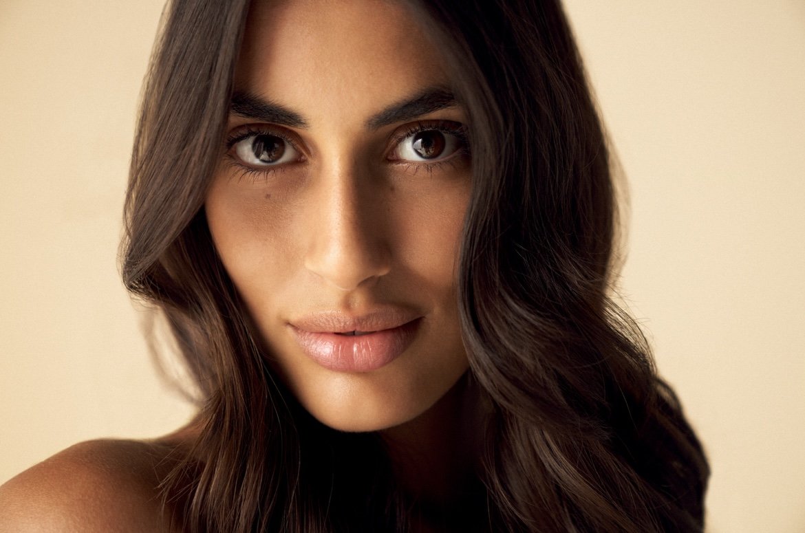How to Create Glass Lips: Why You Need Hyaluronic Acid For Your Lip ...